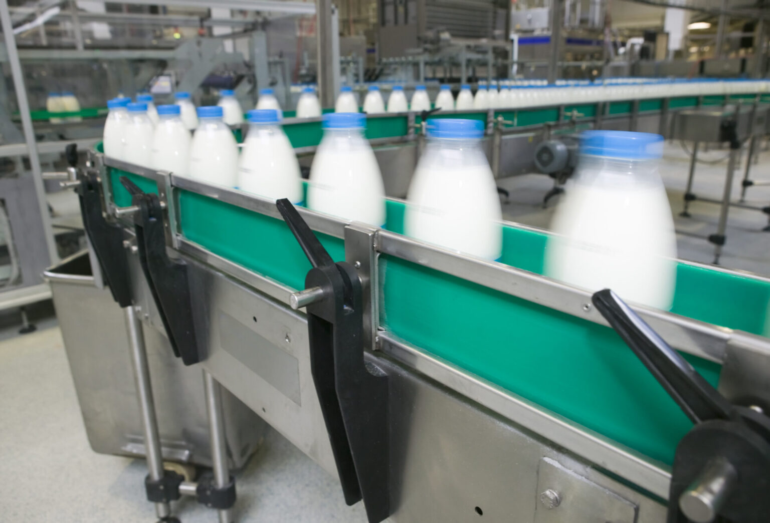 Radar vs. ultrasonic level sensors - Endress+Hauser
