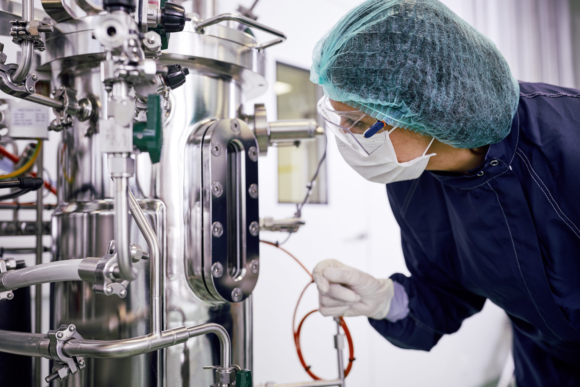 Raman’s role in large molecule development - Endress+Hauser